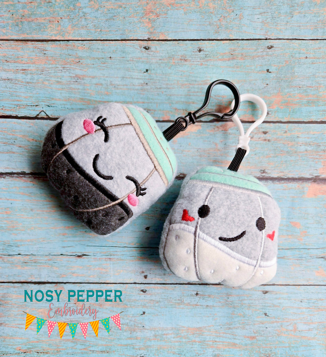 Salt & Pepper stuffie set (2 designs and 6 sizes included) machine emb ...