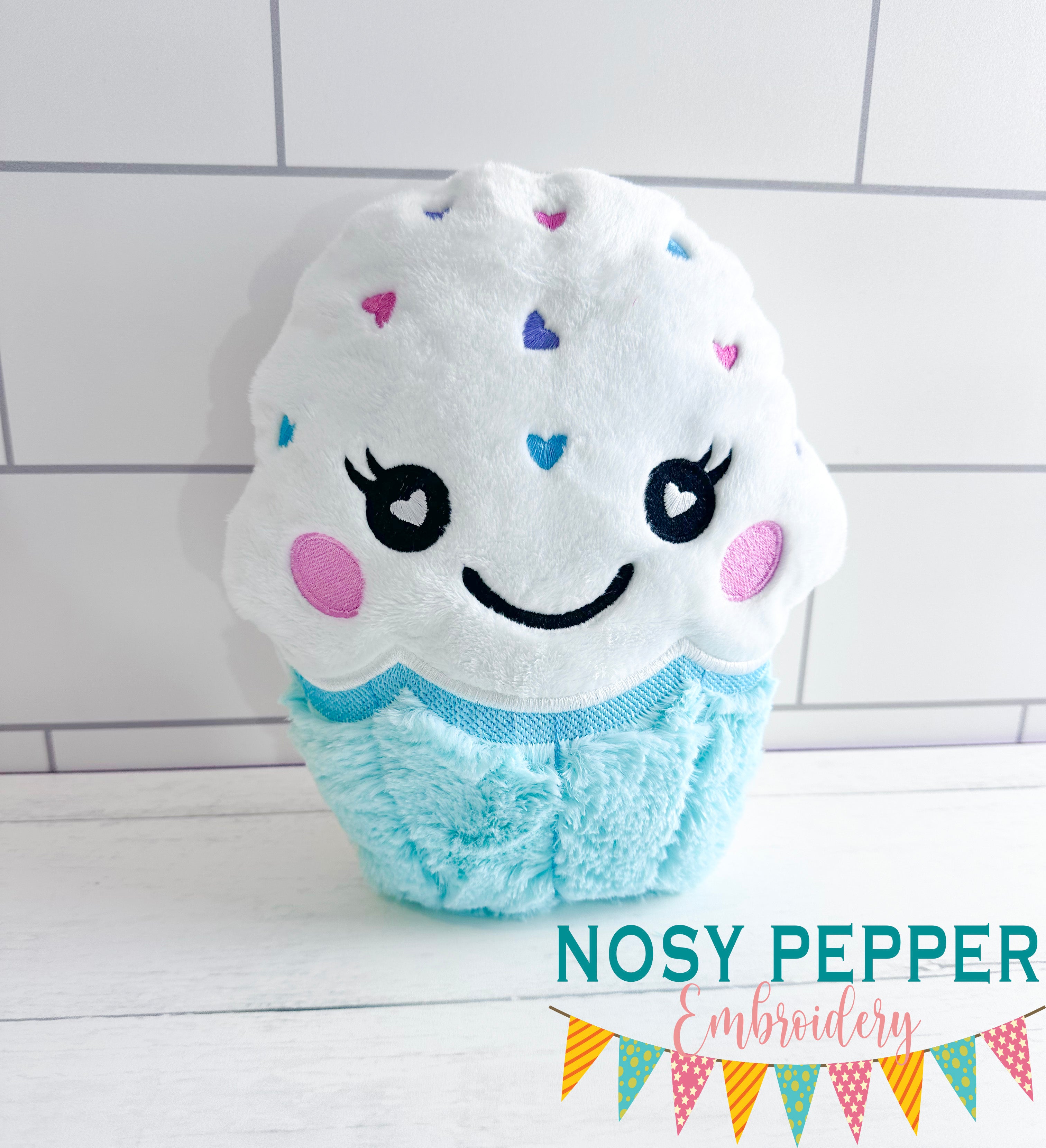 Cupcake squishy stuffie (5 sizes included) machine embroidery design m ...