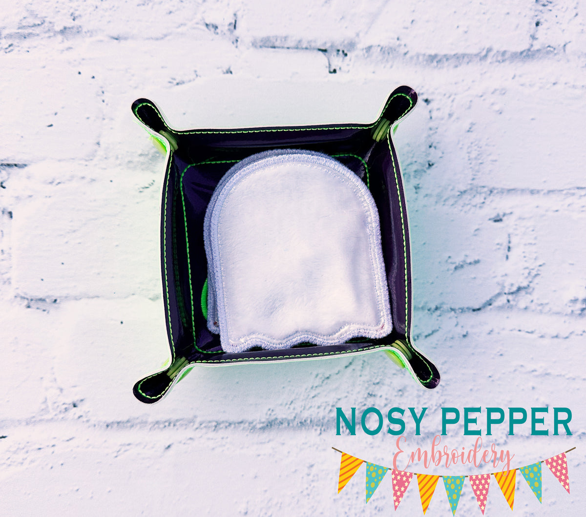 Hey Ghoul ITH tray and wipe set machine embroidery design (includes 2 ...