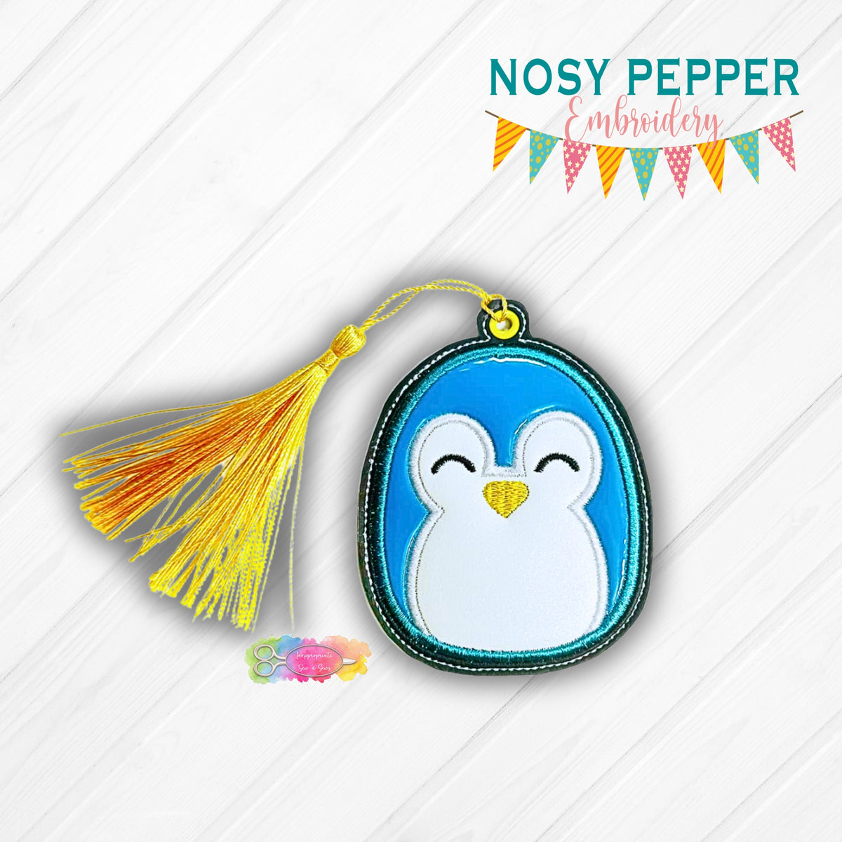 Penguin Squishy Applique bookmark/bag tag/ornament machine embroidery – Nosy Pepper Patterns